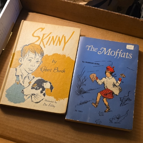 Other | Vintage 2 Kids Books Moffats Girl Cat Skinny Boy Dog 196s ...